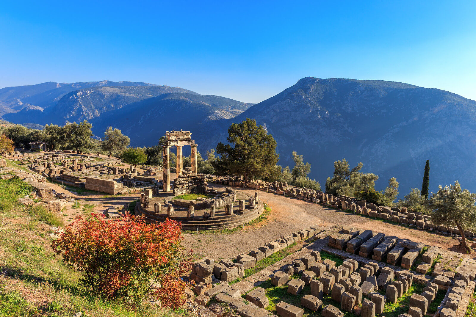 DELPHI, OLYMPIA & METEORA in GREECE (2007) - Globaltravelogs